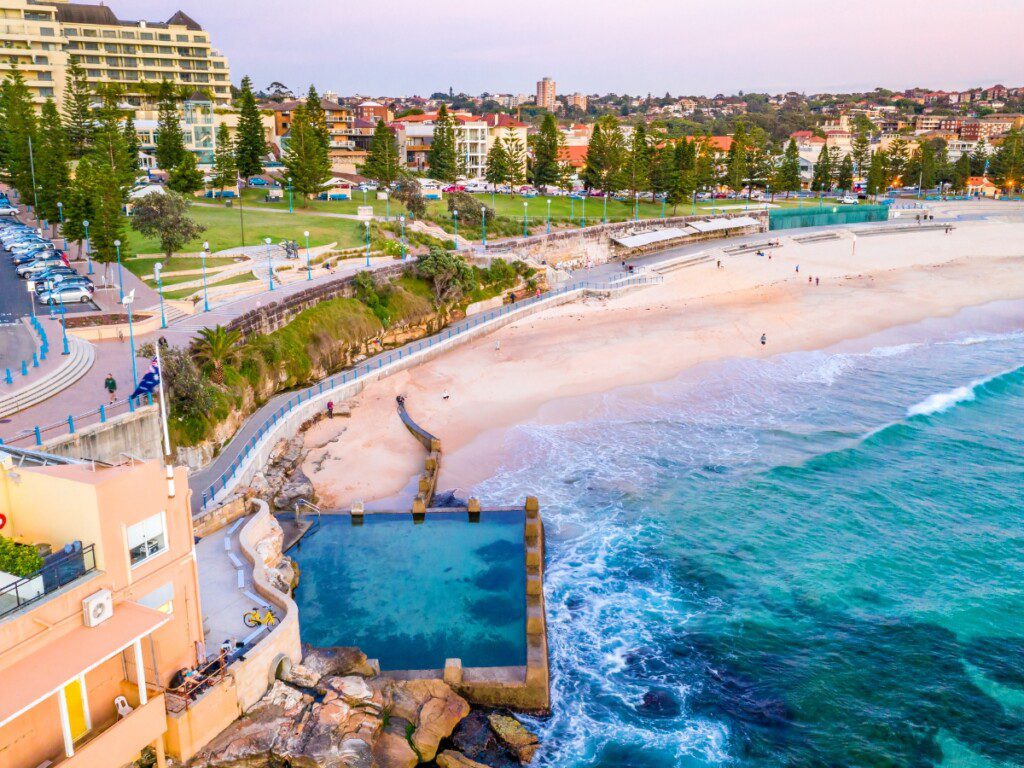 Bondi To Coogee Coastal Walk Itinerary: All You Need To Know - Labode ...
